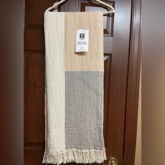 Texteis Penedo | Bedding | Texteis Penedo Throw Blanket Color Block ...